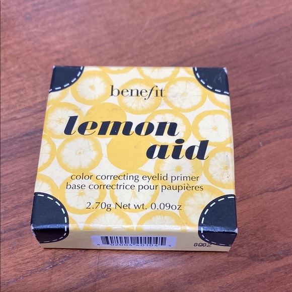 Benefit | Makeup | Nib Benefit Lemon Aid Color Correcting Eyelid Primer ...